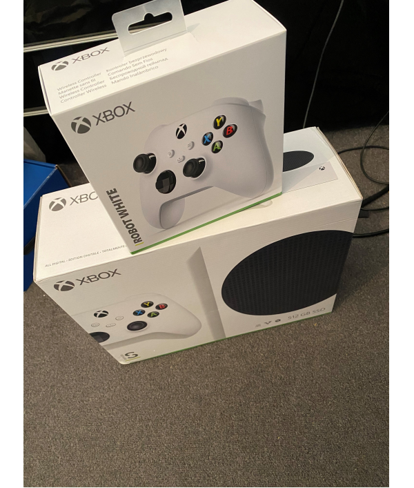 Enter Raffle to Win Xbox Series S Raffle hosted by Sofia Taborda De Pina