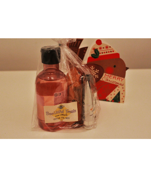 Enter Raffle to Win Hamper for Trussell Trust hosted by Cerys Griffiths