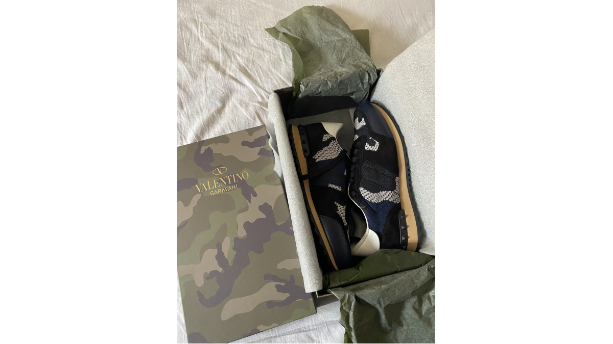 Enter Raffle to Win Brand New Valentino Prize Draw! hosted by Akash Patel