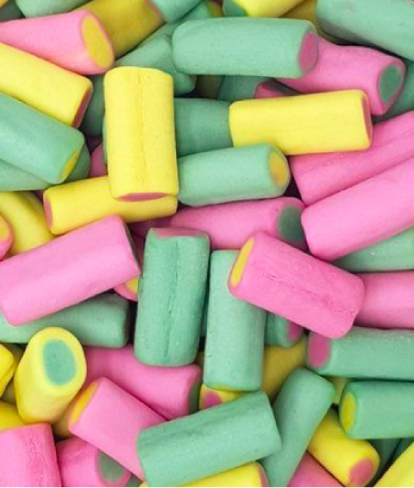 Enter Raffle to Win £100 of all you favourite sweets hosted by Kaye Roberts