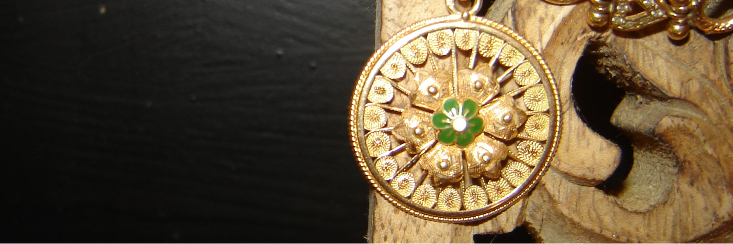 Jewelry Raffle (@JewerlyRaffles) • Raffall